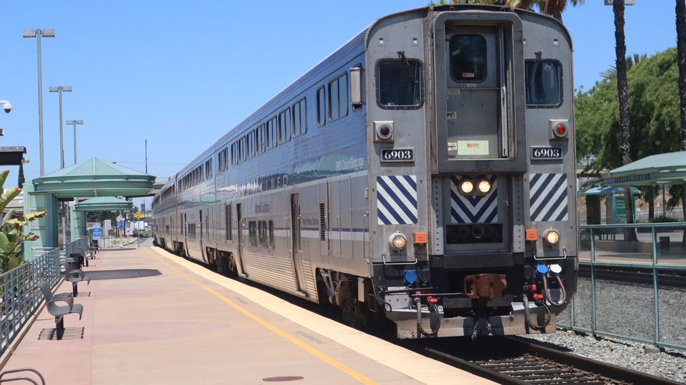 Pacific Surfliner Cab Car Horn Replacement - Train Sim Community